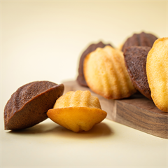 Assorted mini madeleines - Cakes & baked goods - Amaretti