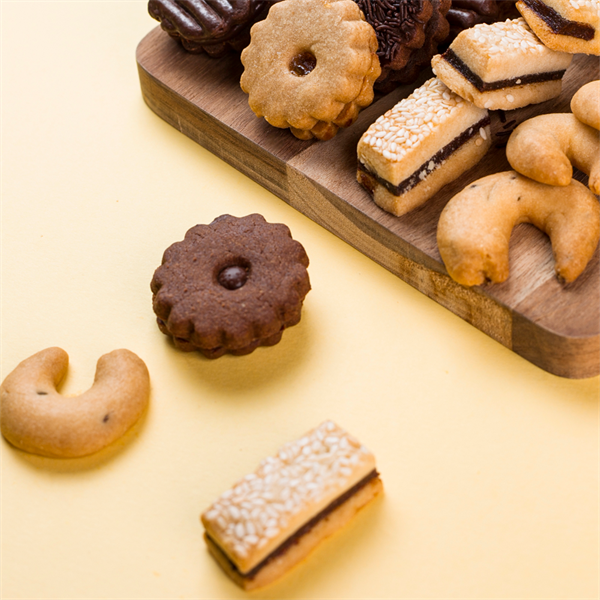 Patisserie-Cafe - Amaretti