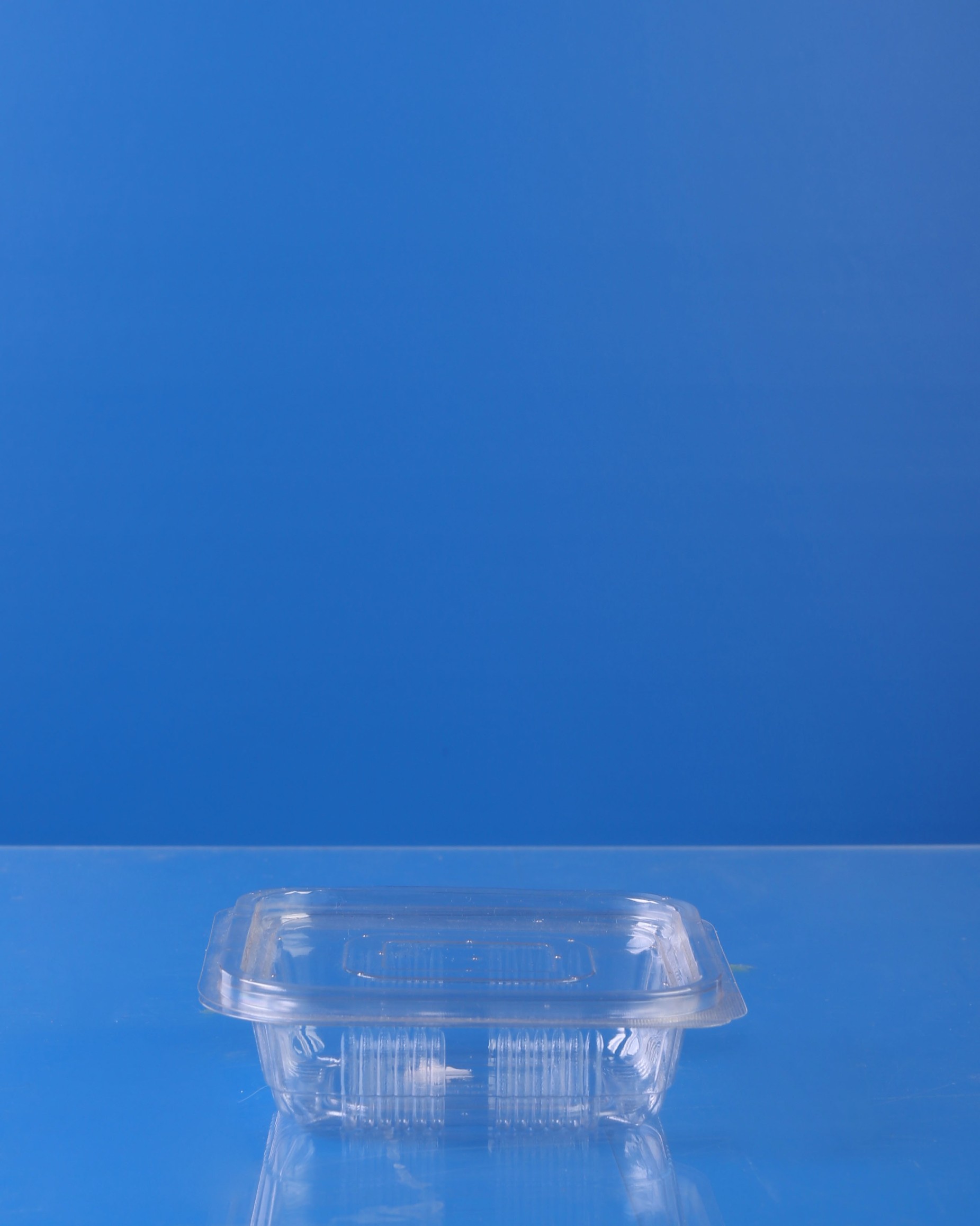 THERMOFORMING 100 CC SQ/pack/600 - disposaable plastics - MKS packaging